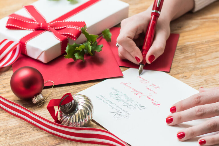 How to Sign Cards With Multiple Names