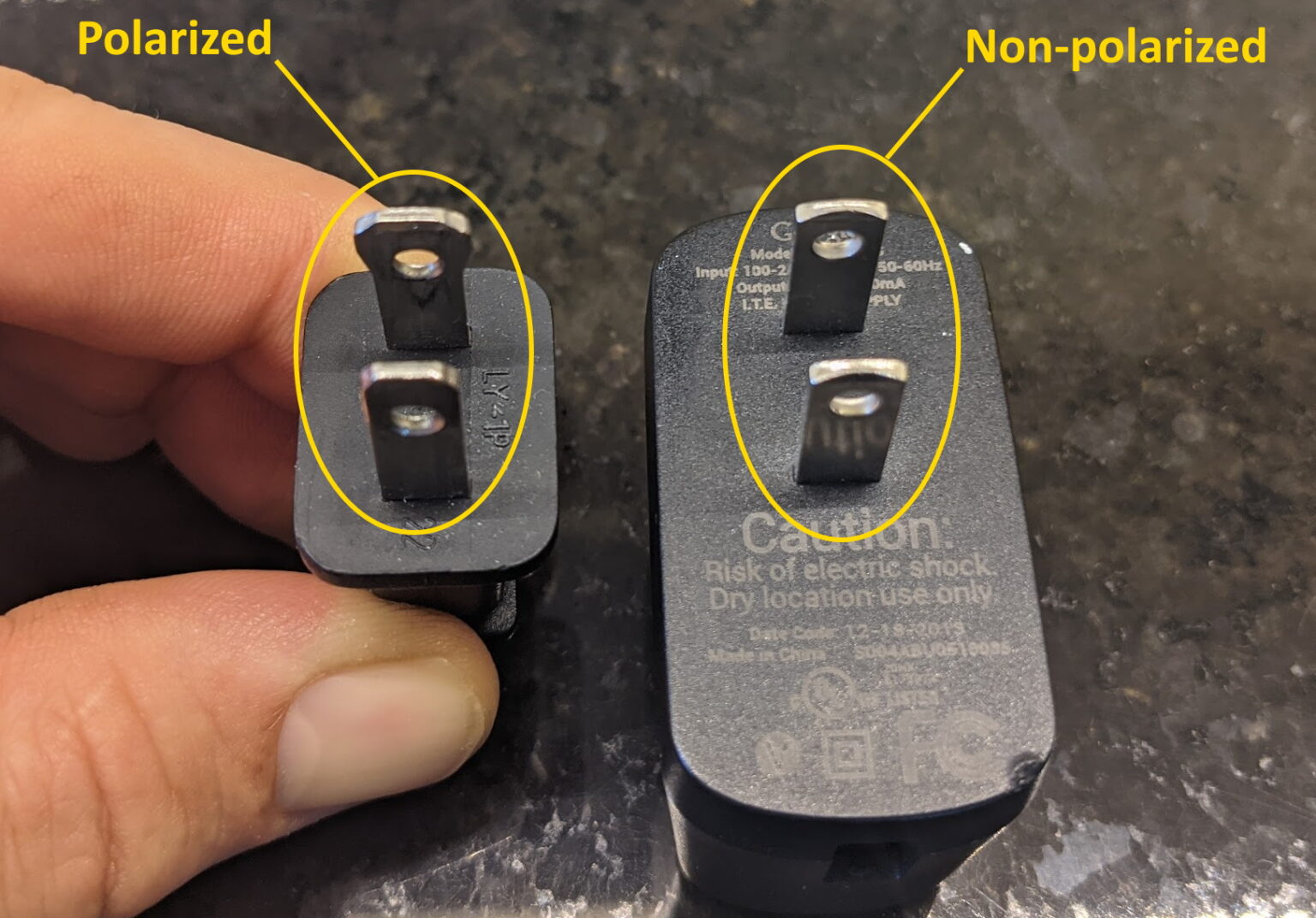 Polarized vs Non-Polarized Plugs: Safety & Appliance Needs